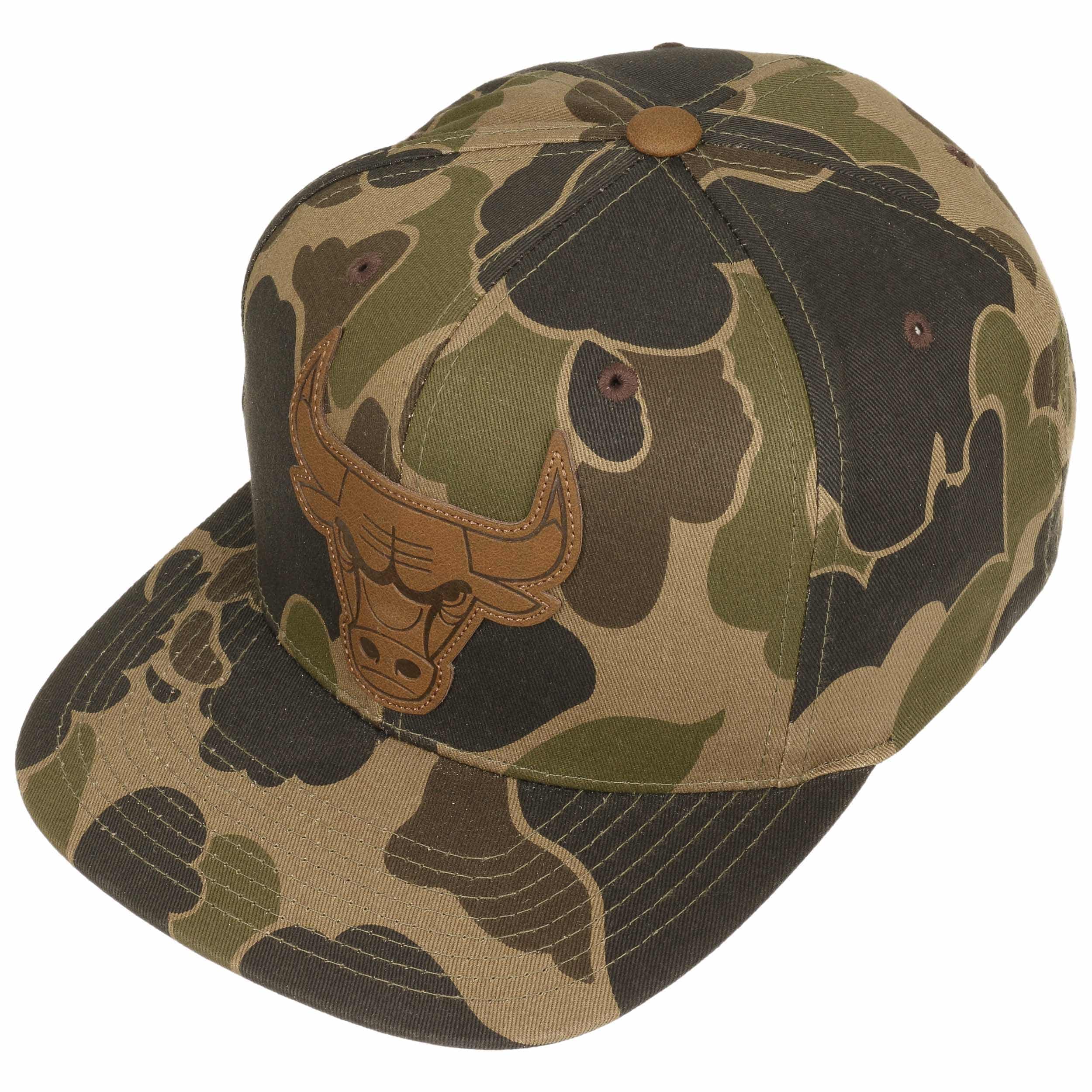 Cappellino Camo Bulls by Mitchell & Ness - € 32,95